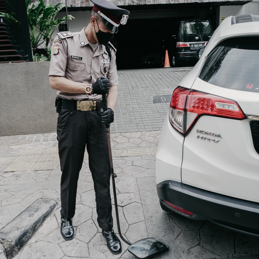 Antisipasi Teror Bom Serta Prosedur Pemeriksaan - City Guard
